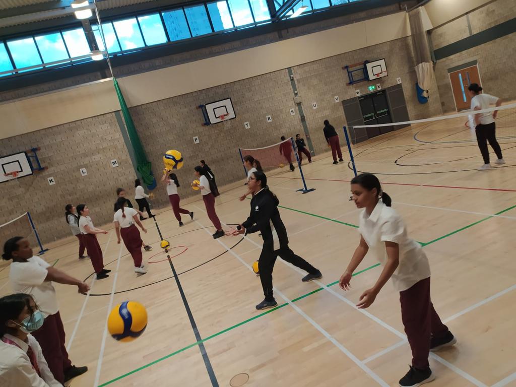 Wapping Wildcats and Newark Youth London expand free Volleyball session ...