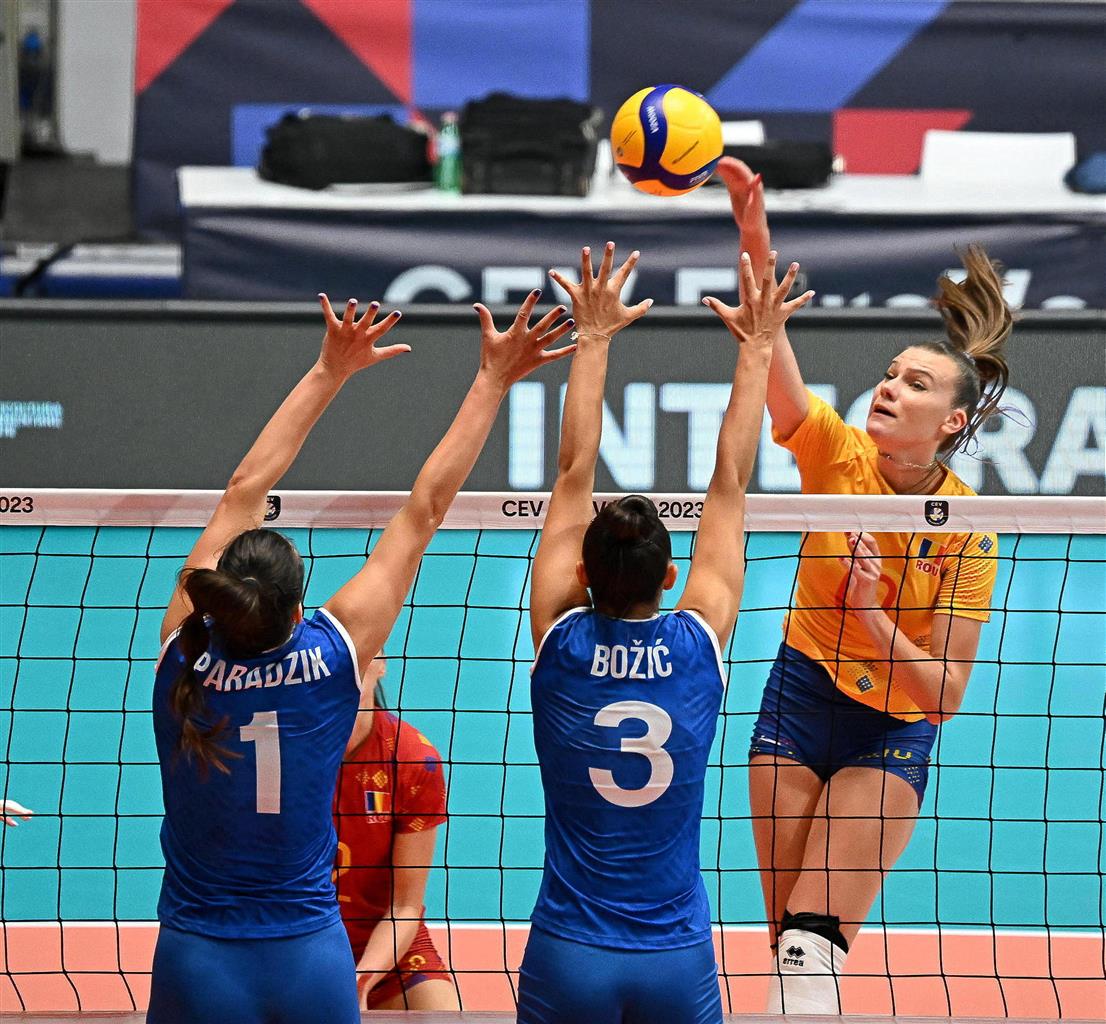 EuroVolleyW 2023: Big battle behind Italy in Pool B | EuroVolley